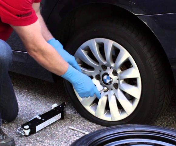 Roadside Assistance – 24/7 Support When You Need It